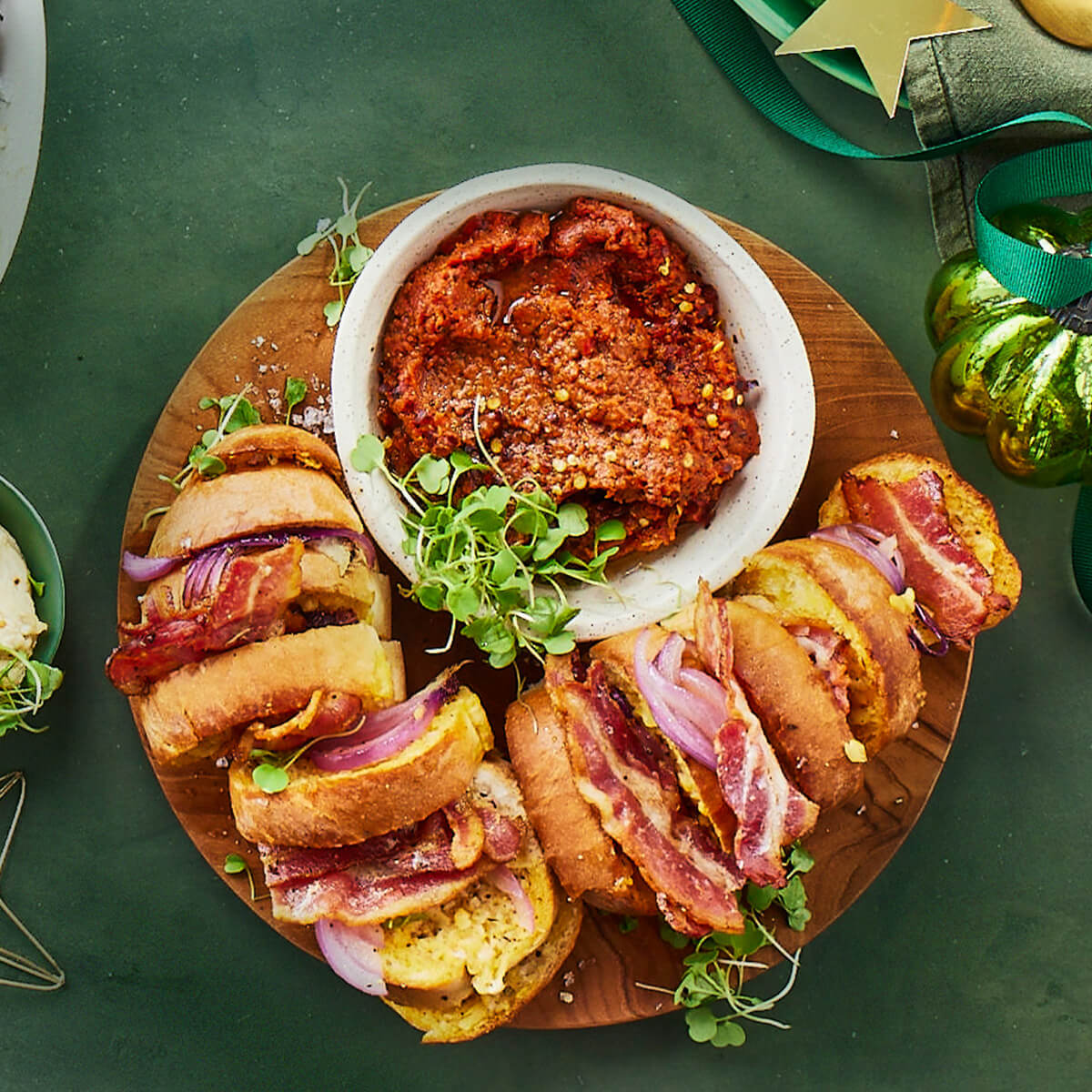 Experience a Christmas of More with SPAR!