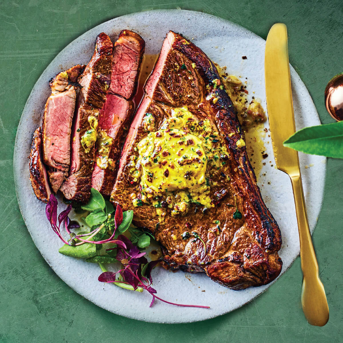 Experience a Christmas of More with SPAR!